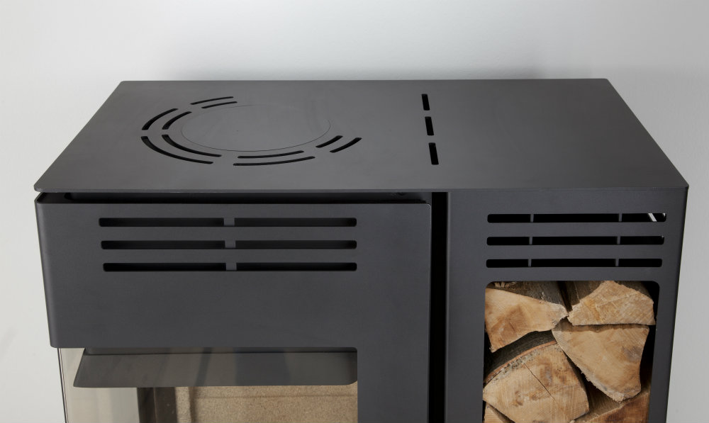 Kubistisk hjørneovn | Aduro 12 vedovn med vedstativ og hjørneglass